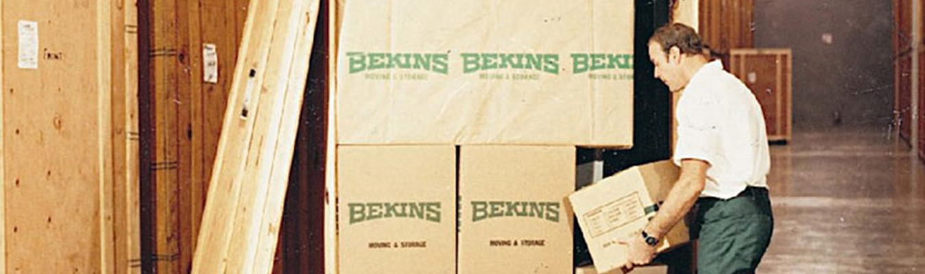 How To Properly Pack a Moving Box